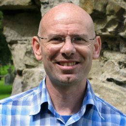 Guide Expert: Peter Edwards - The Guild of Battlefield Guides